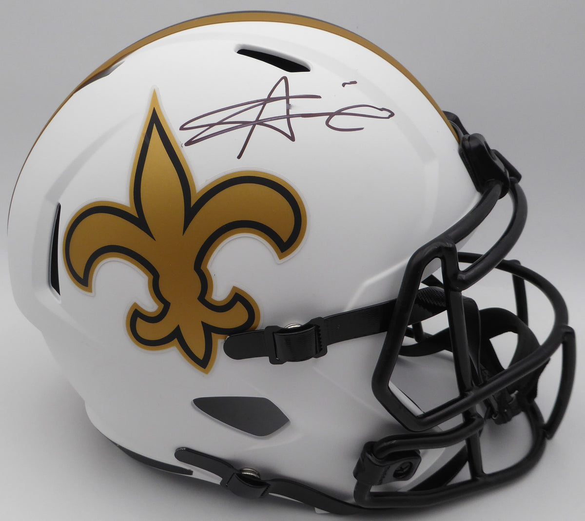Alvin Kamara Autographed Lunar Eclipse White Full Size Replica Helmet — RSA