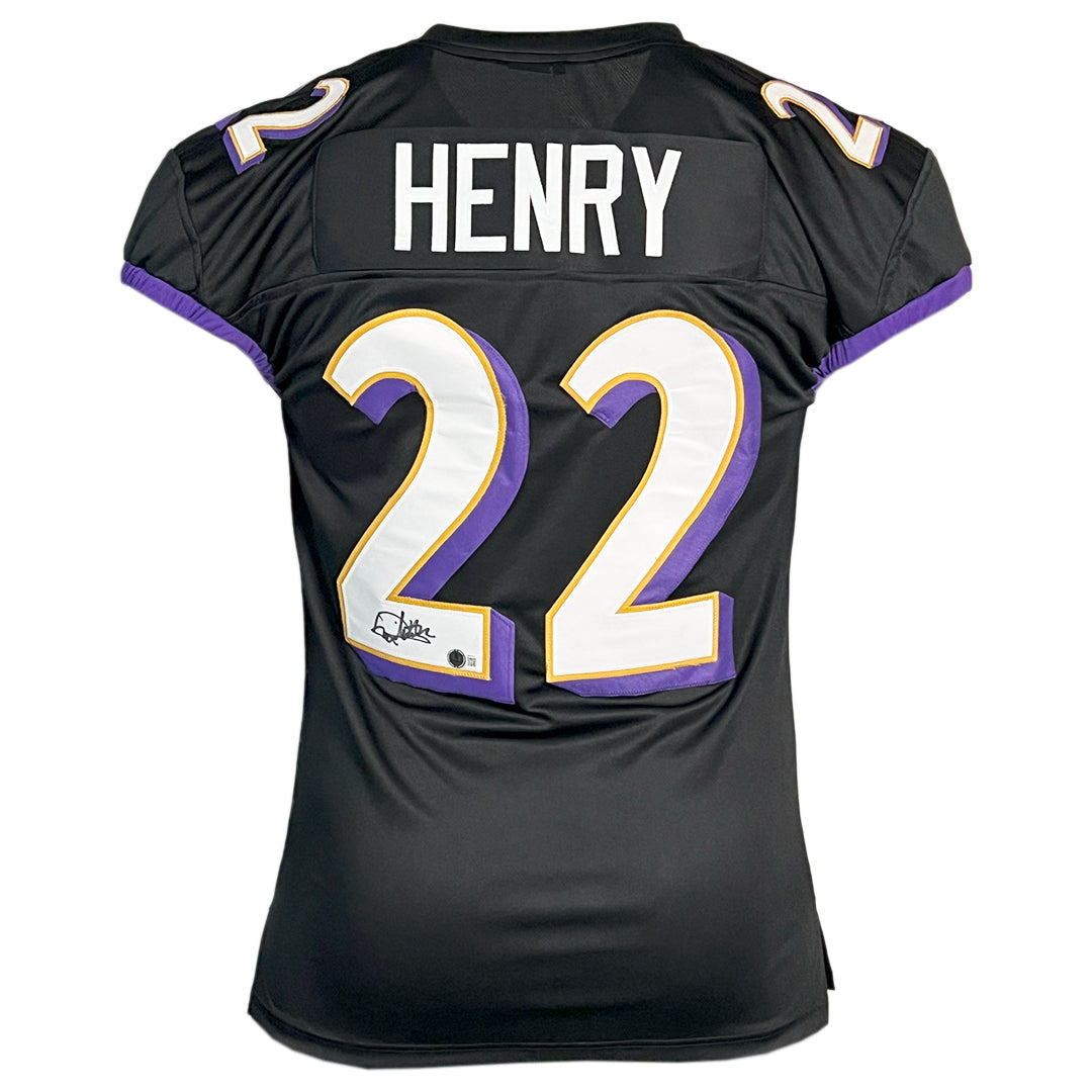 Derrick Henry Signed Baltimore Black Football Jersey (Beckett) — RSA