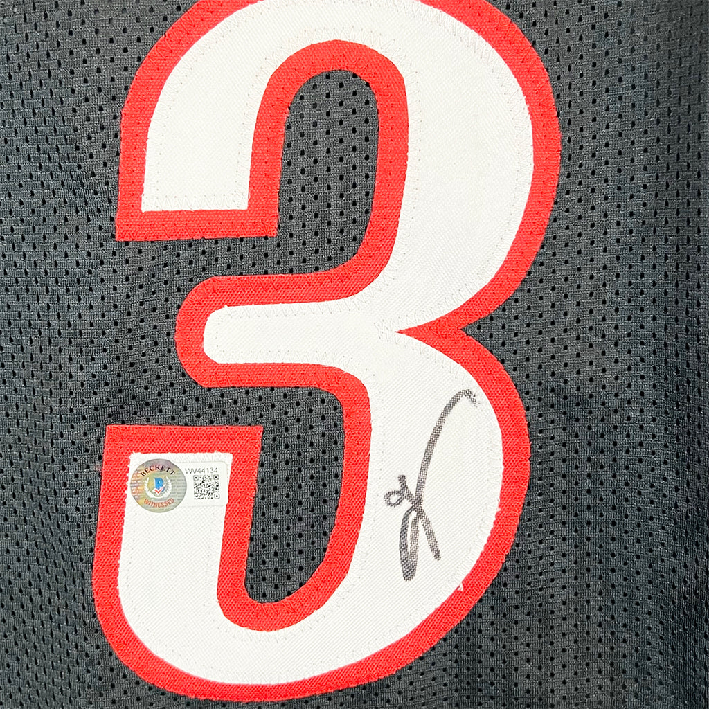 Signed Basketball Memorabilia - NBA Autographs — RSA