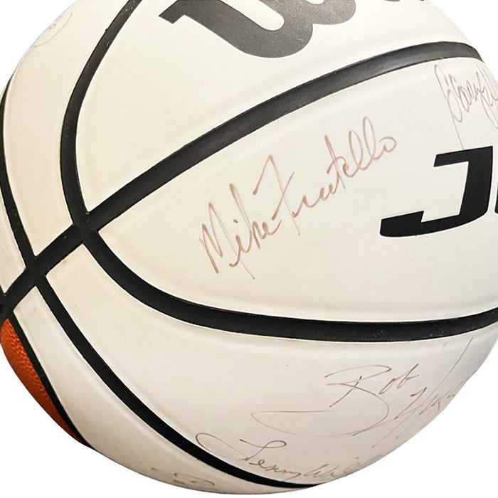 All-Time Great Coaches 23 Signature Wilson Basketball (Beckett) — RSA