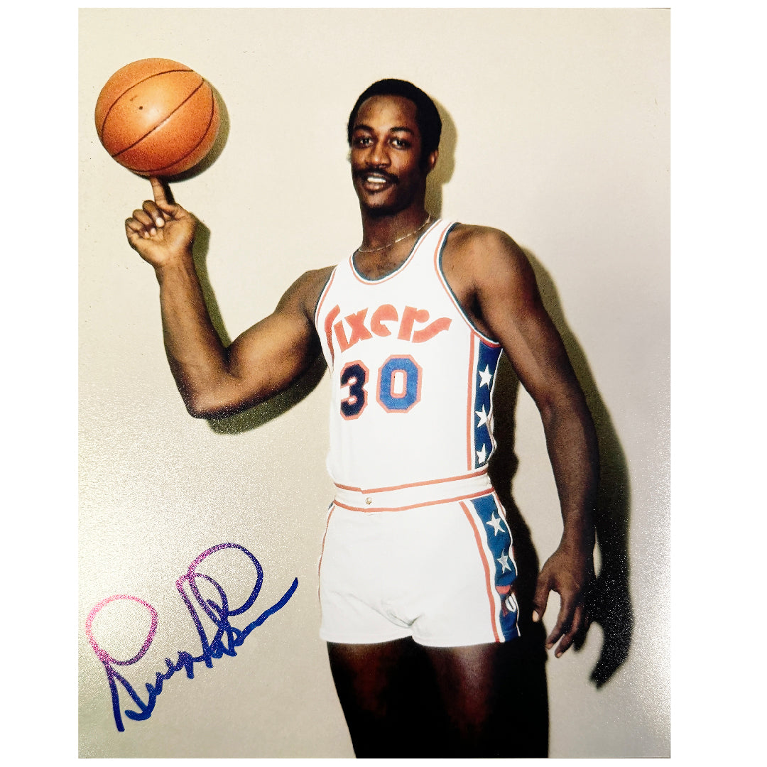 George McGinnis Signed Philadelphia Pose 5 Baseball 8x10 Photo (JSA) — RSA