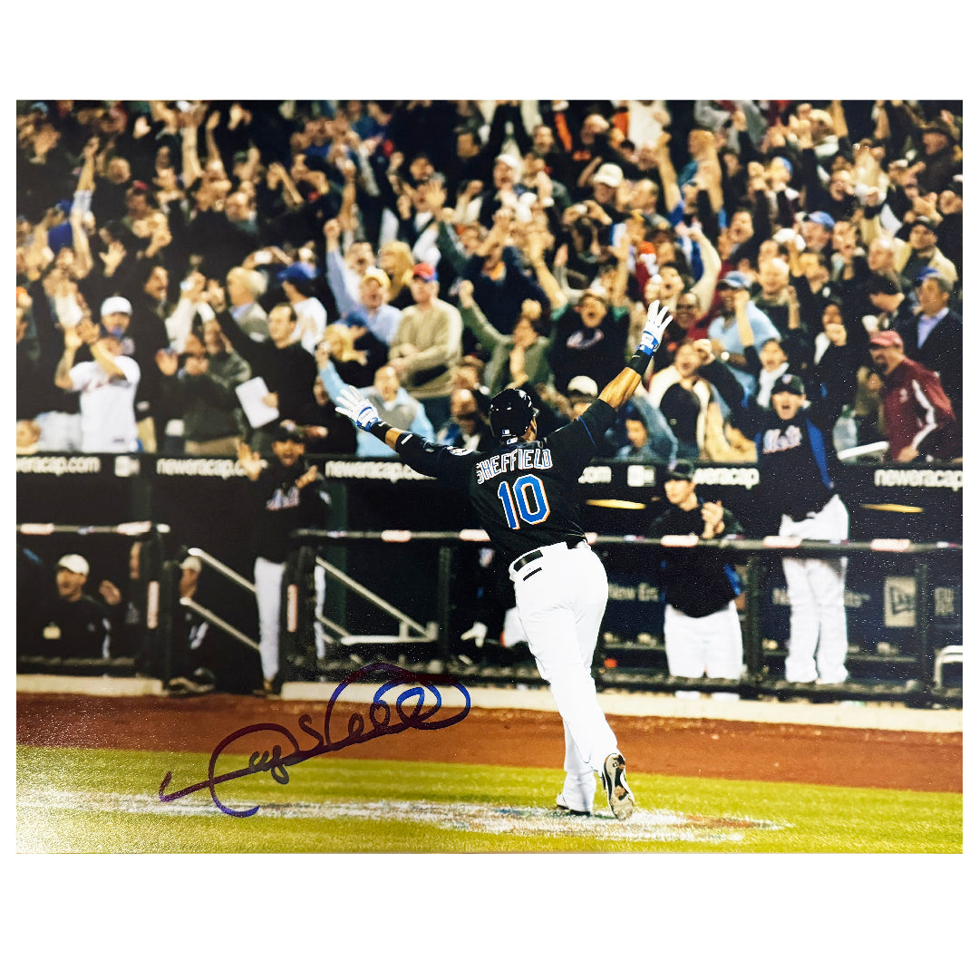Gary Sheffield Signed New York Pose 2 Baseball 8x10 Photo (JSA) — RSA