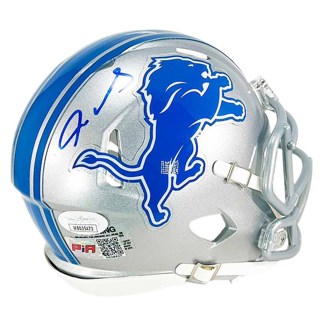 Signed Football Memorabilia & NFL Collectibles — RSA