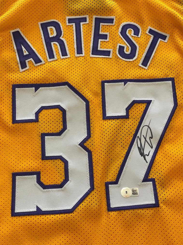 Signed NBA Jerseys & College Basketball Jerseys - RSA