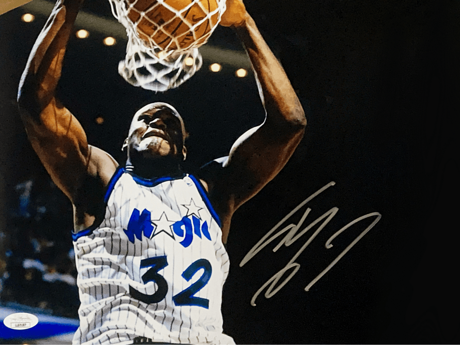 Autographed Basketball Photos - NBA Collectibles — RSA